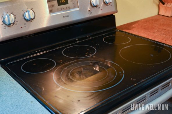 How to Clean a Glass Stove Top: the Secret that Changes EVERYTHING