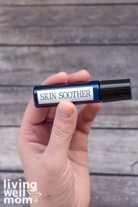 The 18 Best Essential Oils for Acne, Pimples, and Oily Skin + How to ...