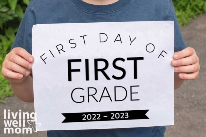 Free Printable First Day of School Sign for All Grades (2022-2023)