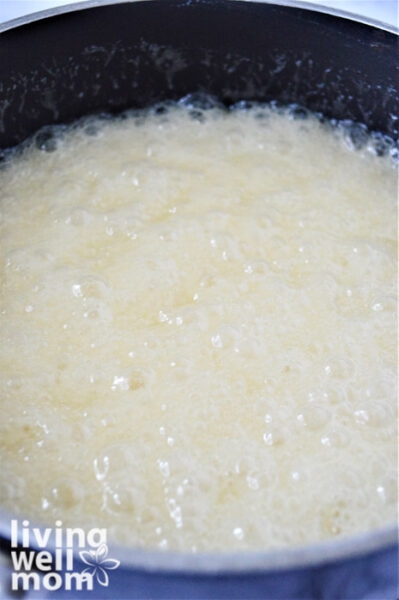 Fantasy Fudge Recipe | Easy Marshmallow Cream Fudge