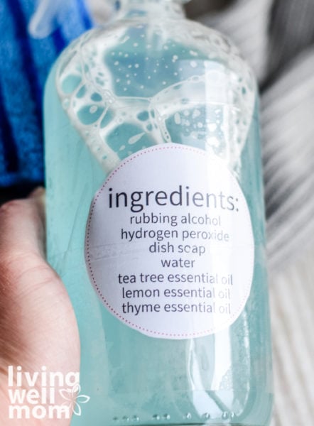 This Simple DIY Shower Cleaner will Keep Your Tub Clean & Mildew-Free